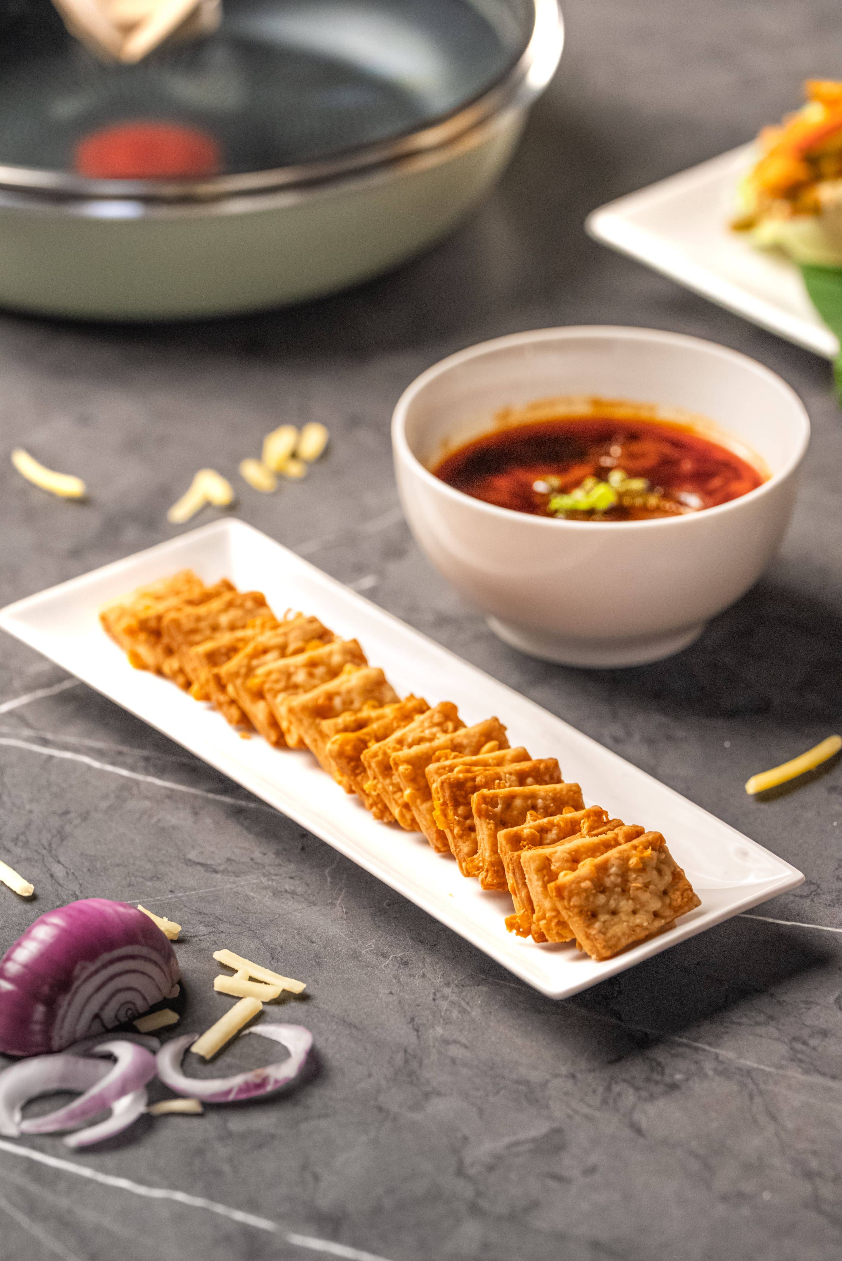 TEFAL | Cheesy Curry Crackers: A Savory Treat for Ramadhan Snacking